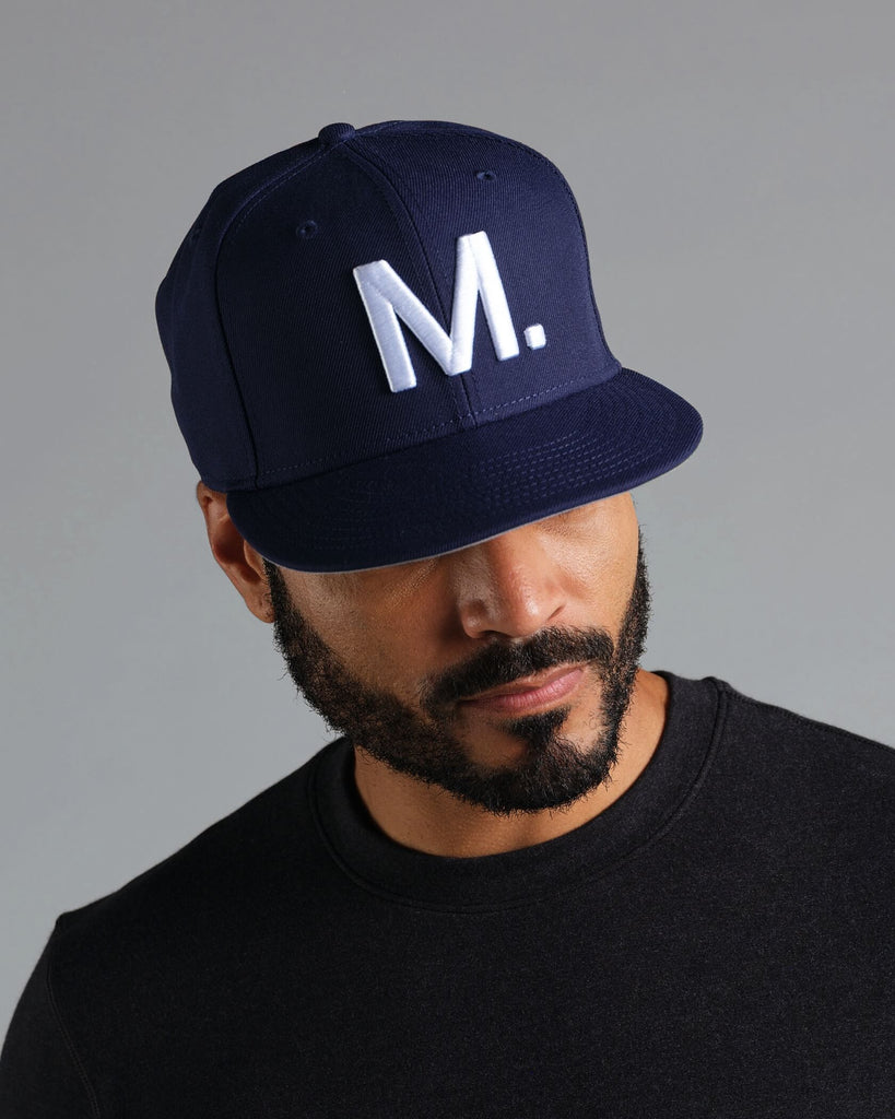 M. Hat in Dusk | MUNICIPAL & MUNICIPAL Canada